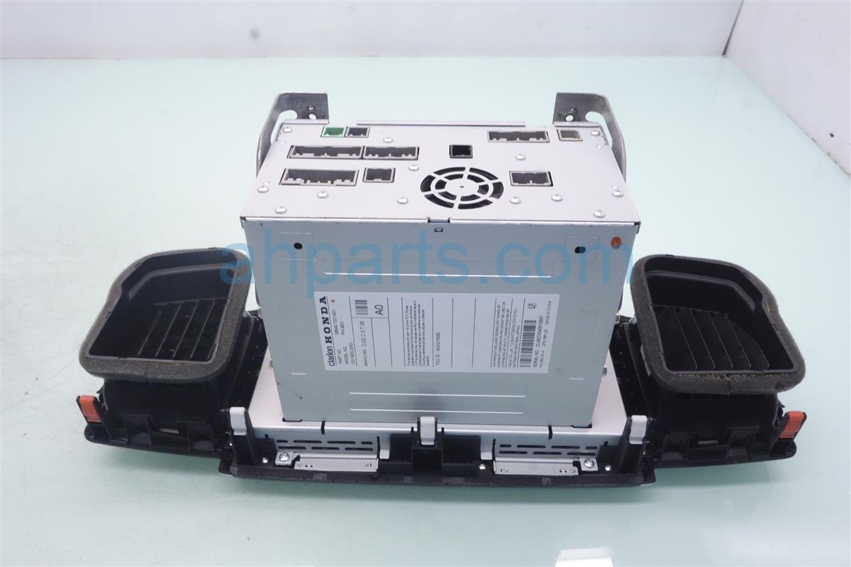 Sold 2016 Honda Pilot Display Screen Assy W/vent 39541-TG7-A11,