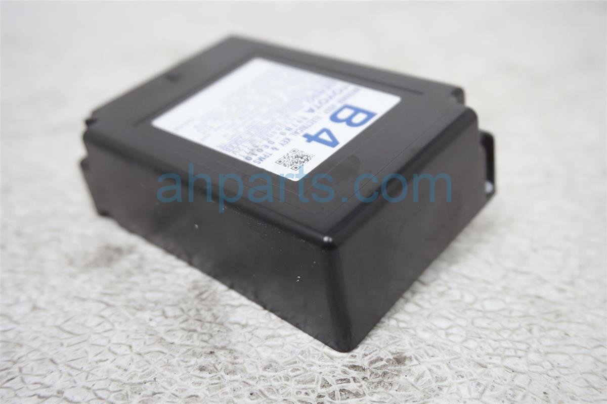 Sold 2016 Toyota Highlander Tpms / Keyless Entry Reciever Unit 897B0-0E010,