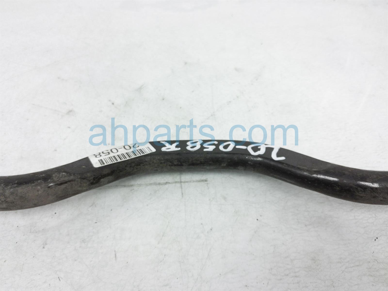 Sold 2016 Jeep Wrangler Stabilizer / Sway Rear Track Bar 52060024AE