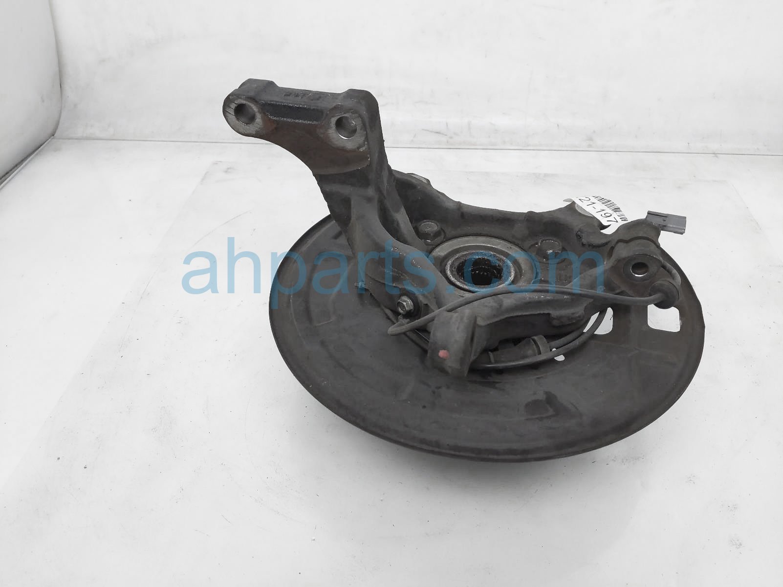 Sold 2014 Nissan Sentra Front Driver Spindle Knuckle Hub 40015-1KA1A,
