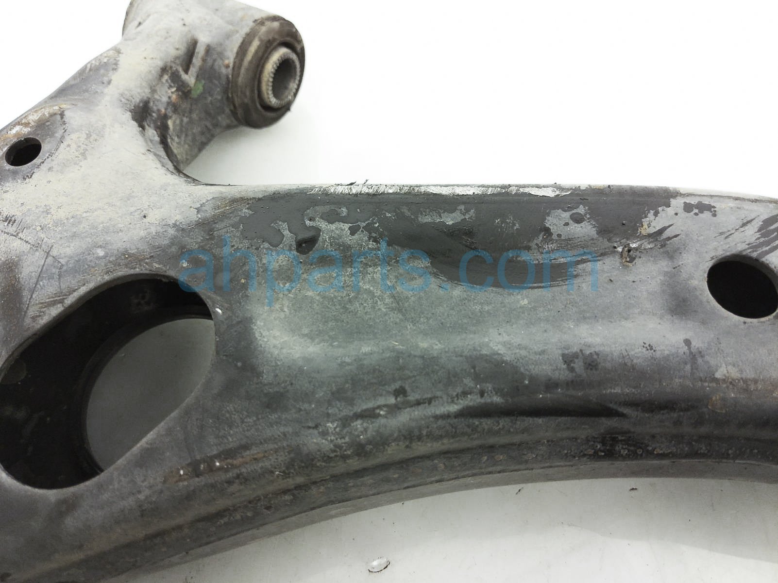 Sold 2018 Toyota Corolla Front Passenger Lower Control Arm 48068-02301,