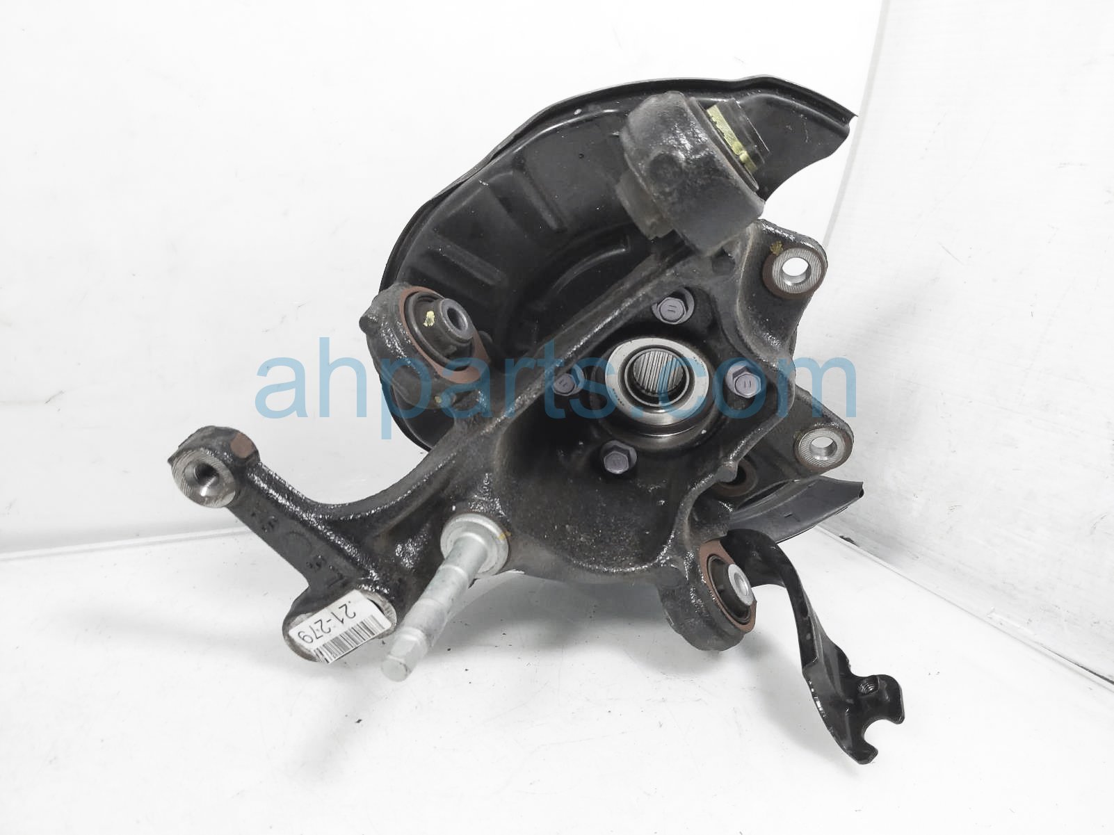 Sold 2021 Toyota Venza Axle Stub Rear Driver Spindle Knuckle Hub 42305 ...