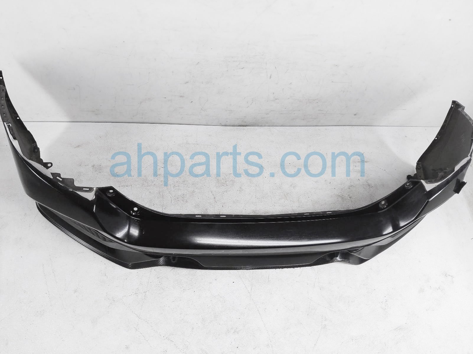 Sold 2018 Honda Civic Rear Bumper Cover - Black - Note 04715-TGH-A00ZZ,