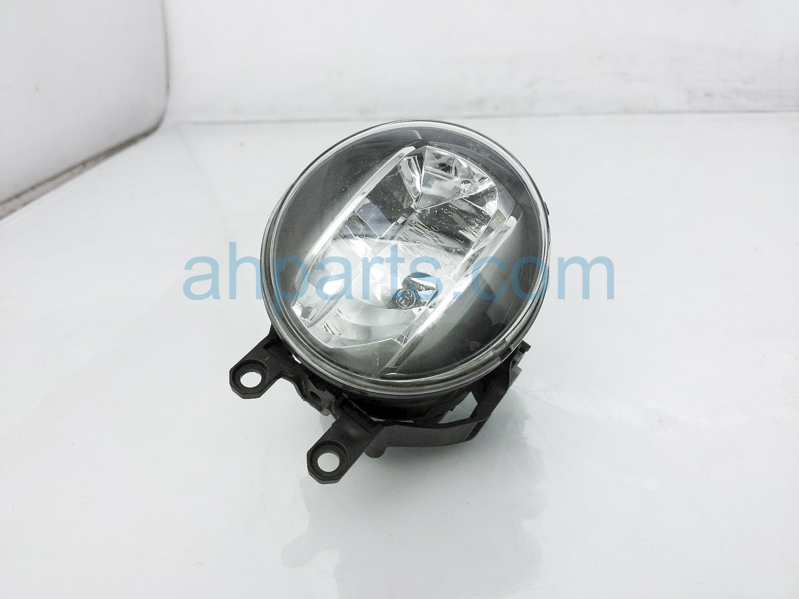 Sold 2017 Lexus Rx350 Passenger Fog Lamp / Light 81210-0E050,