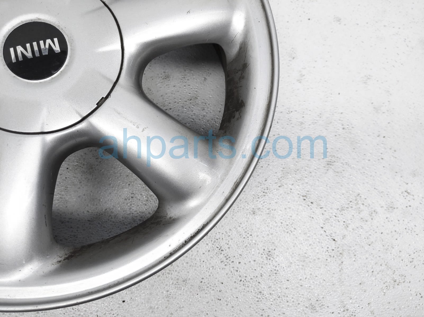 Sold 2009 BMW Mini Cooper Wheel / Rim 36116769405