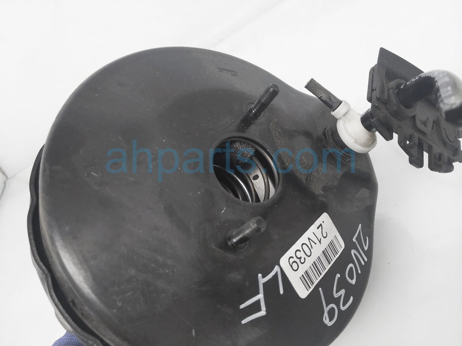 Sold 2011 Mercedes C300 Power Brake Booster 005-430-85-30,