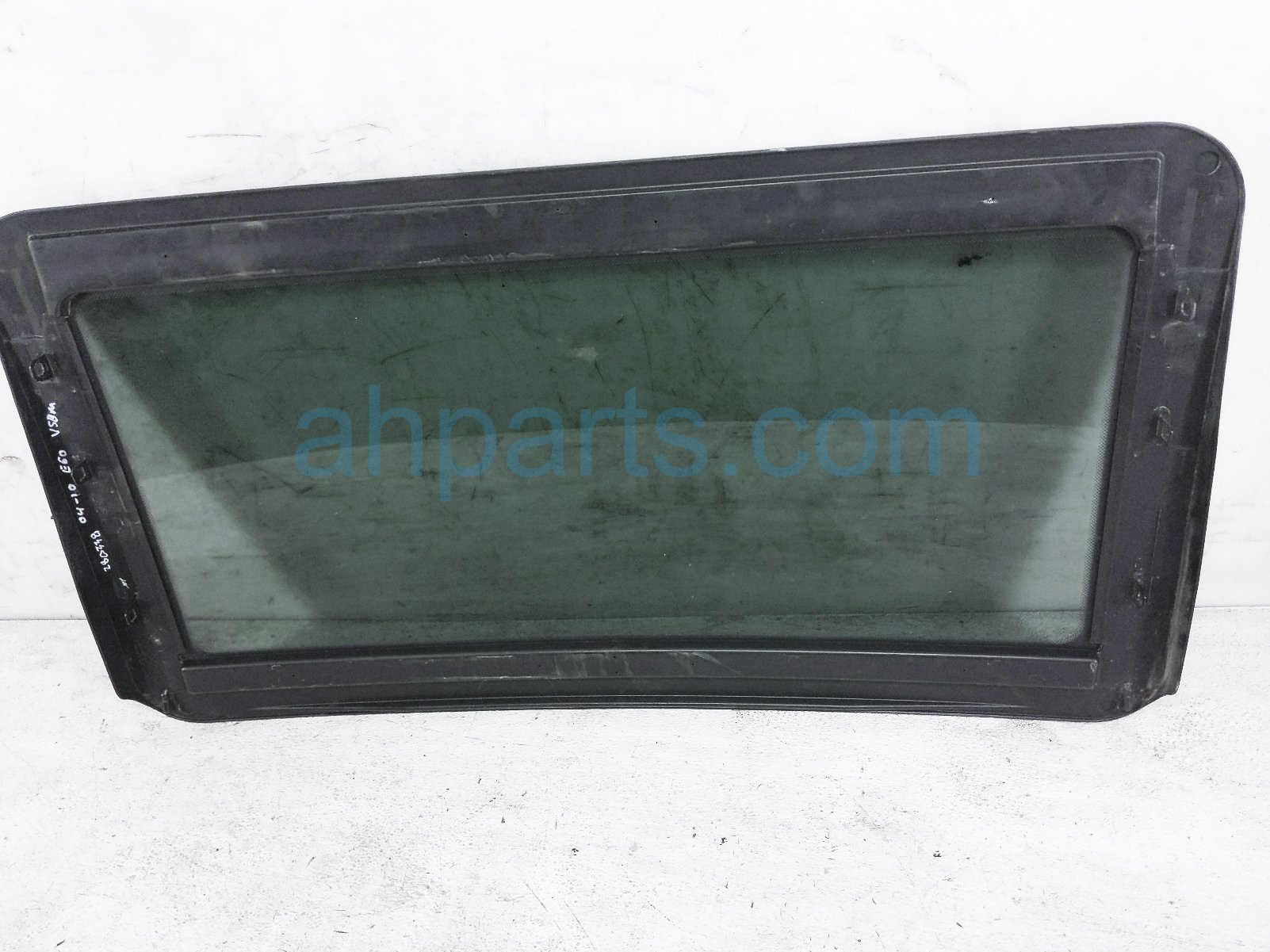 2004 BMW 530i Sunroof Glass Window