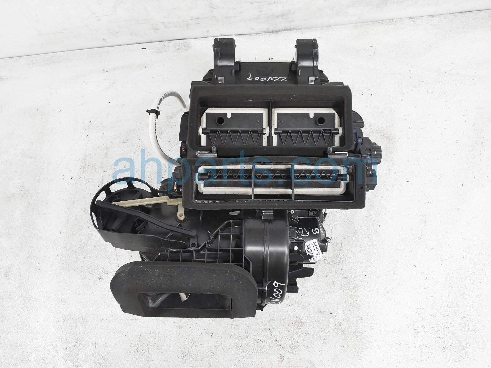 Sold 2016 Volvo Xc60 Ac Heater Core W/ Blower Assy 31418844