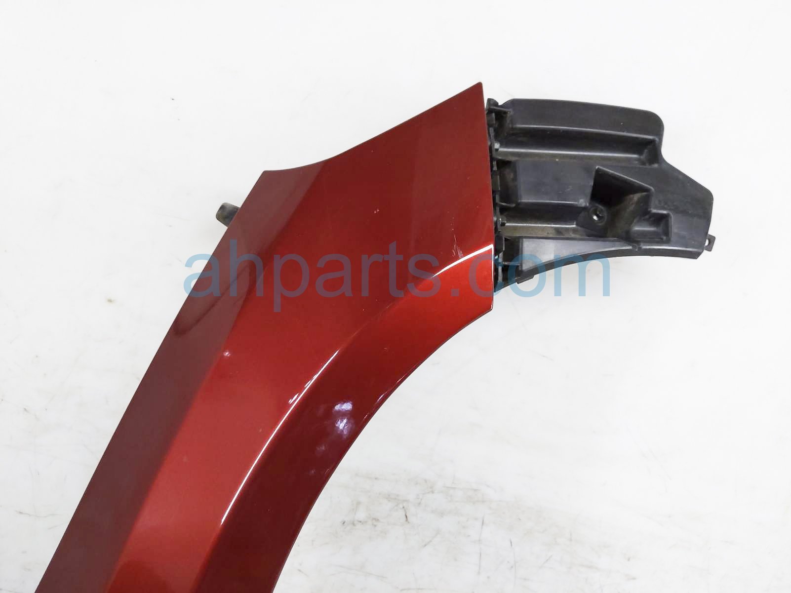 Sold 2012 Volvo S60 Front Passenger Fender - Red (702) 31352074