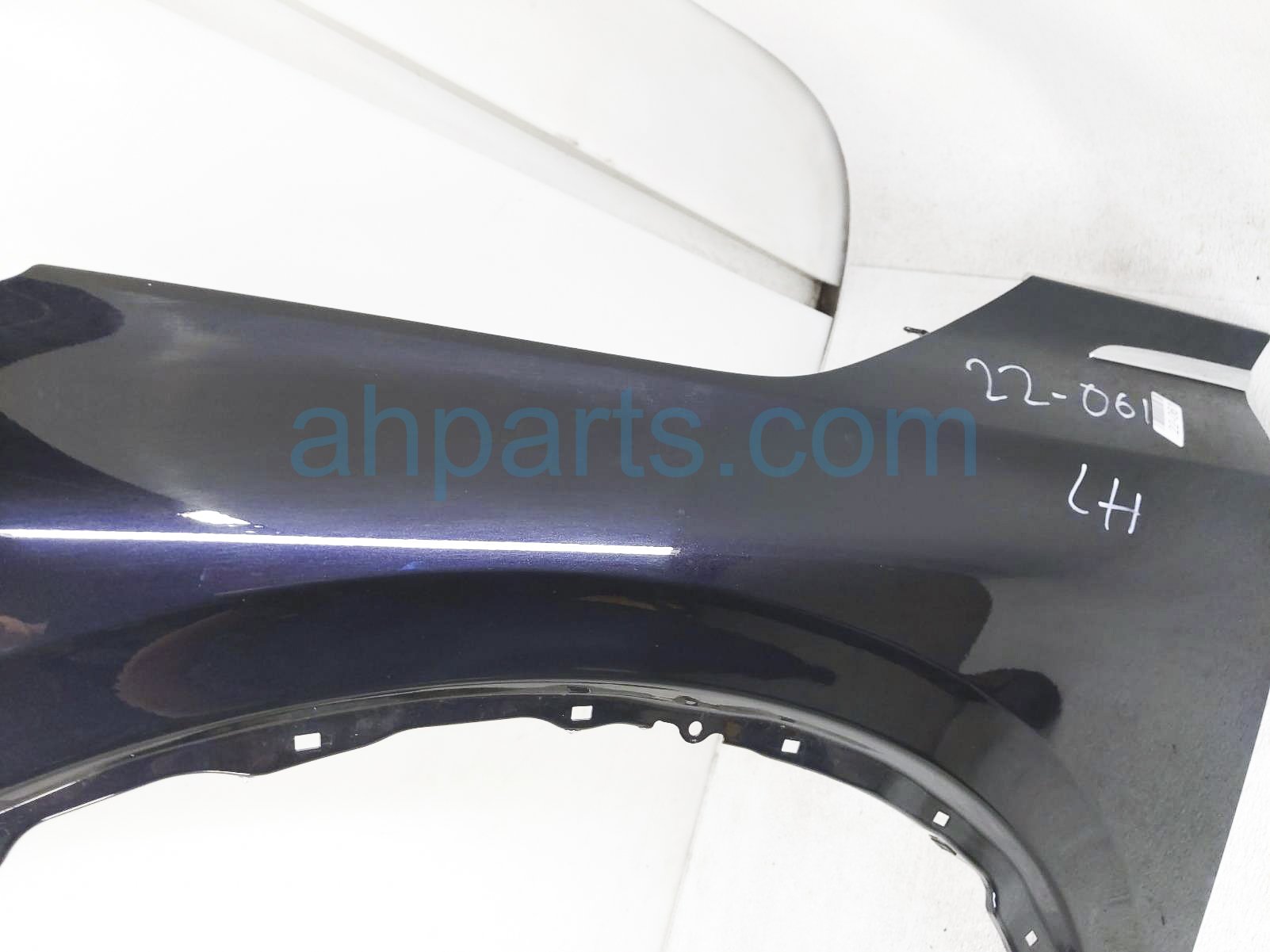 Sold 2022 Acura MDX Front Driver Fender - Purple - Pb92p 60260-TYA-A00ZZ,