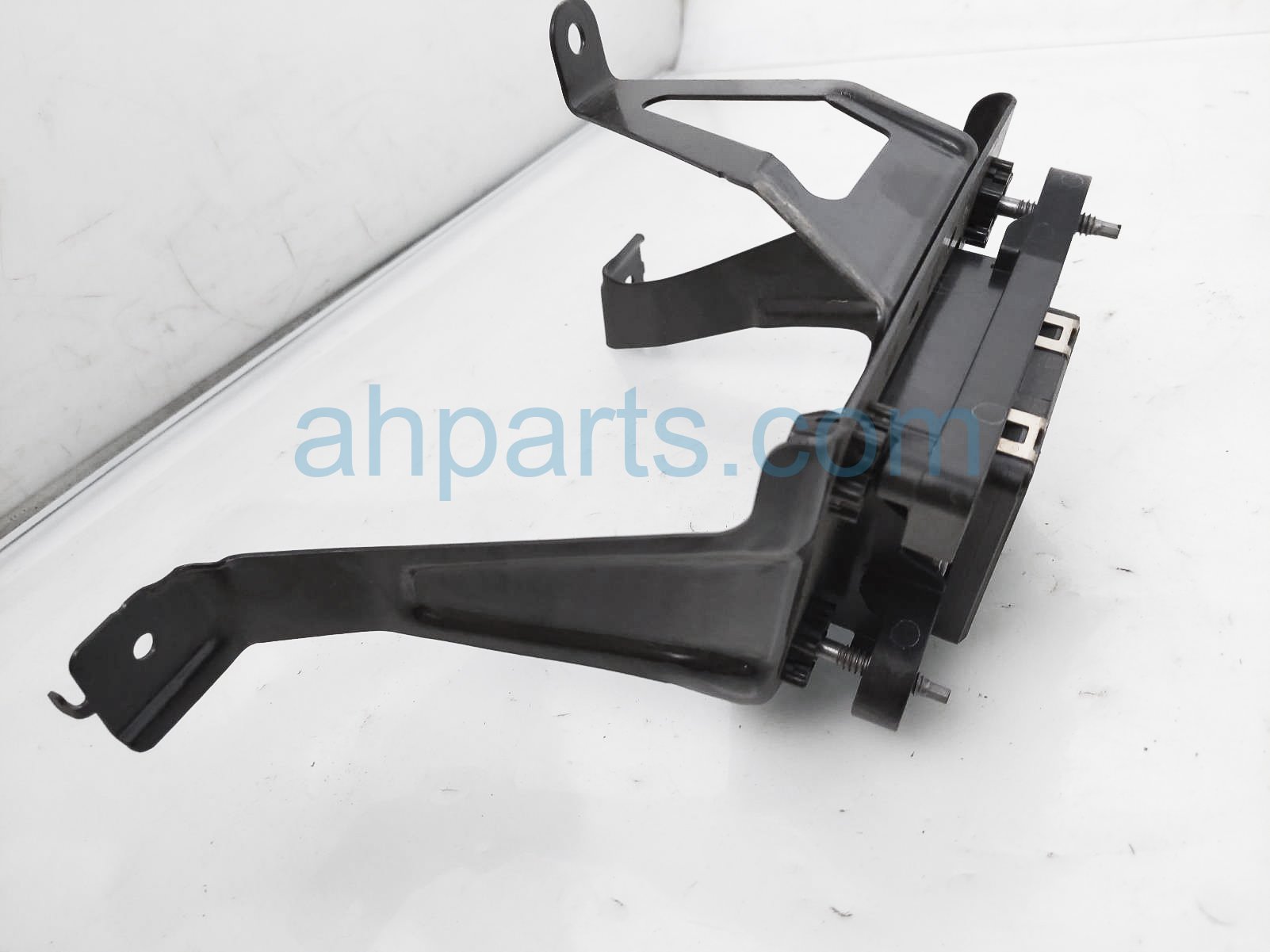 Sold 2022 Acura MDX Front Milliwave Distance Radar Unit 36801-TYA-A04