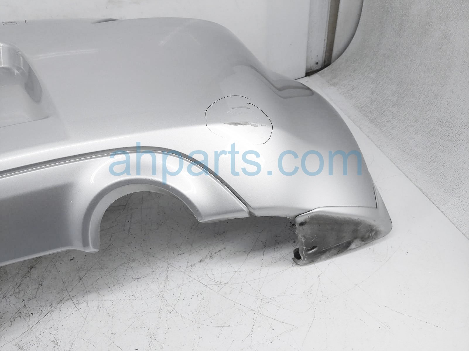 2014 Nissan 370z Rear Bumper Cover - Silver HEM22-1EA0H,