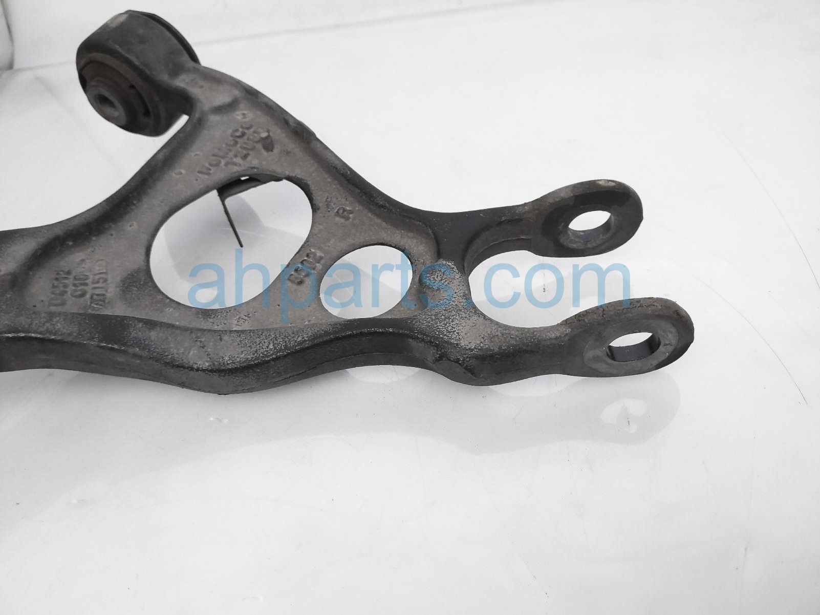 Sold 2017 Ford Explorer Rear Passenger Upper Control Arm DB5Z-5A804-C,