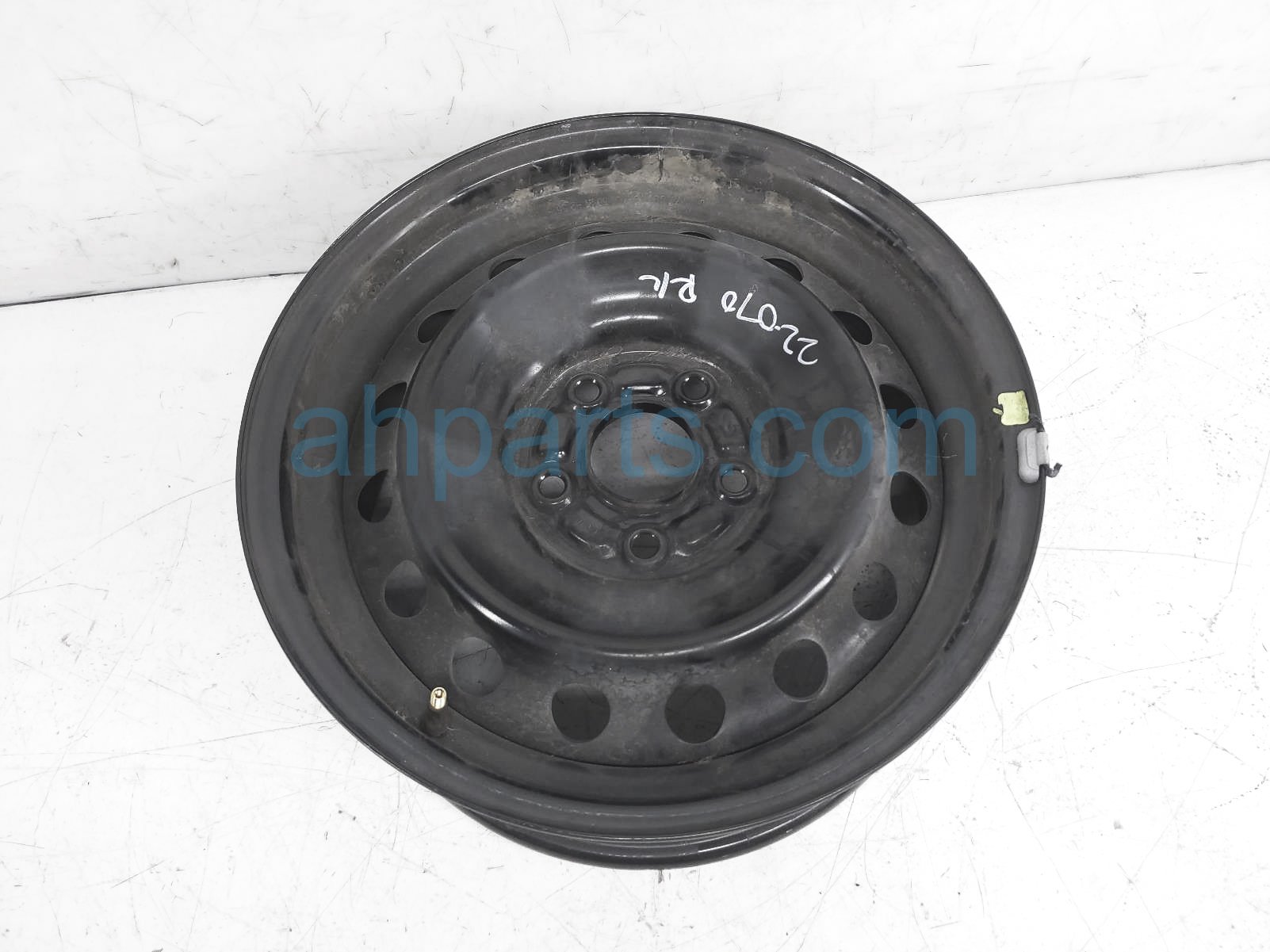 Sold 2022 Honda Civic Rear Driver Wheel / Rim 42700TBAA11