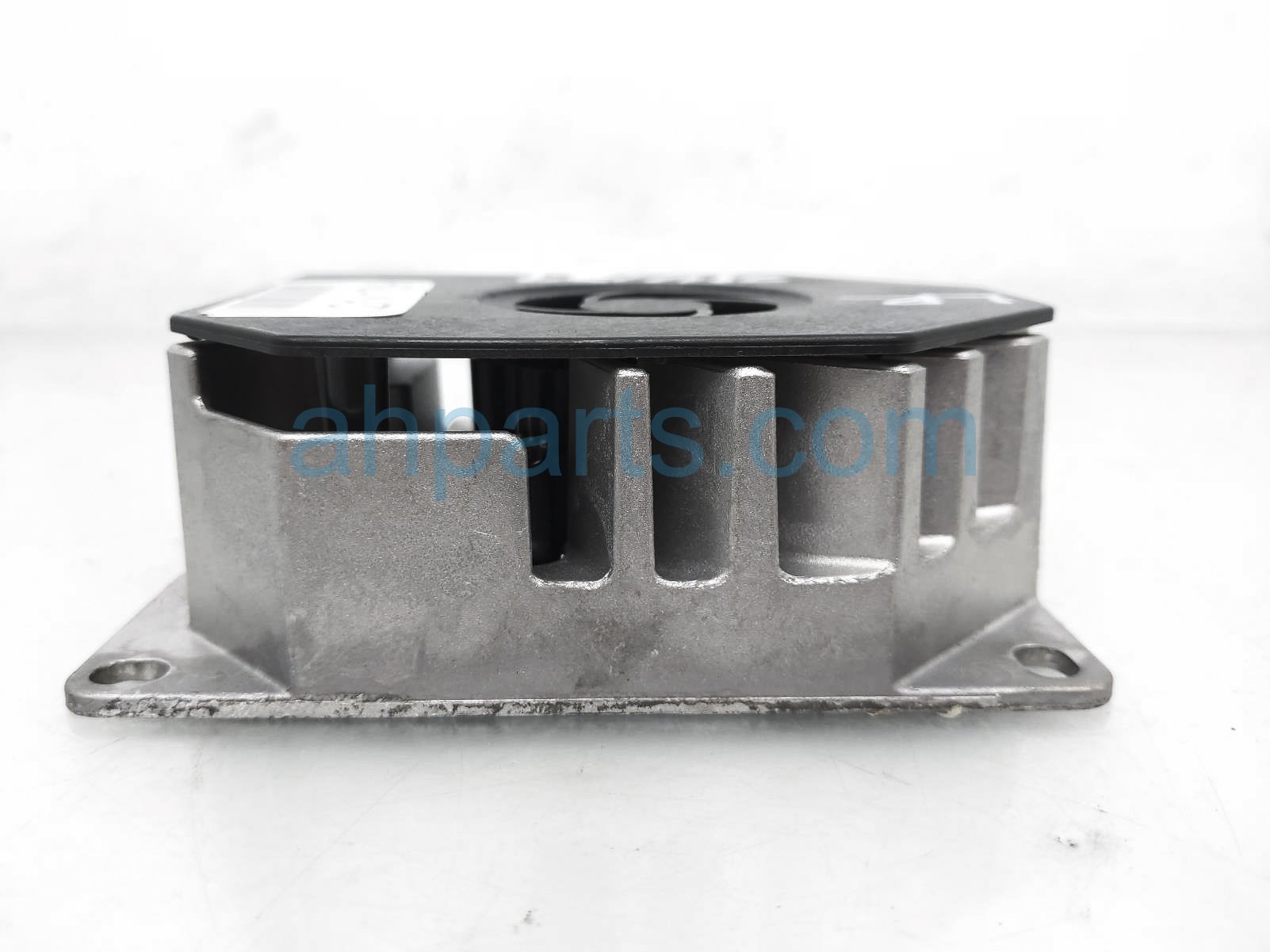 Sold 2012 Mercedes E350 Audio Amplifier Control Unit 2118705189