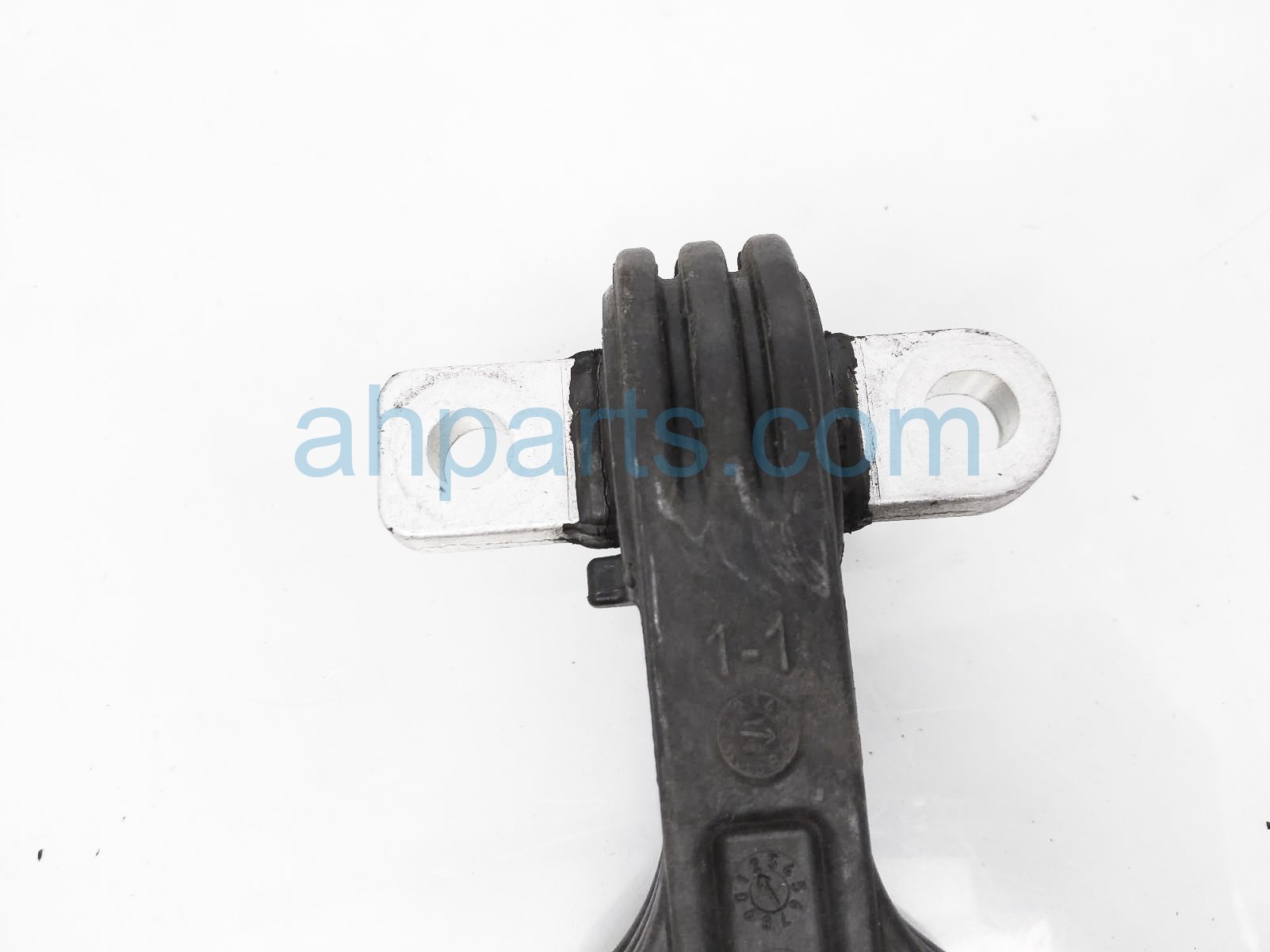 Sold 2015 Honda CR-V Engine/motor Engine Mount Upper Torque Rod 50880 ...