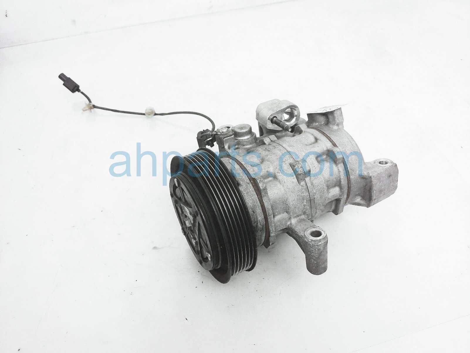 Sold 2017 Honda HR-V Air + Clutch Ac Pump / Compressor 38810-51M-A02,