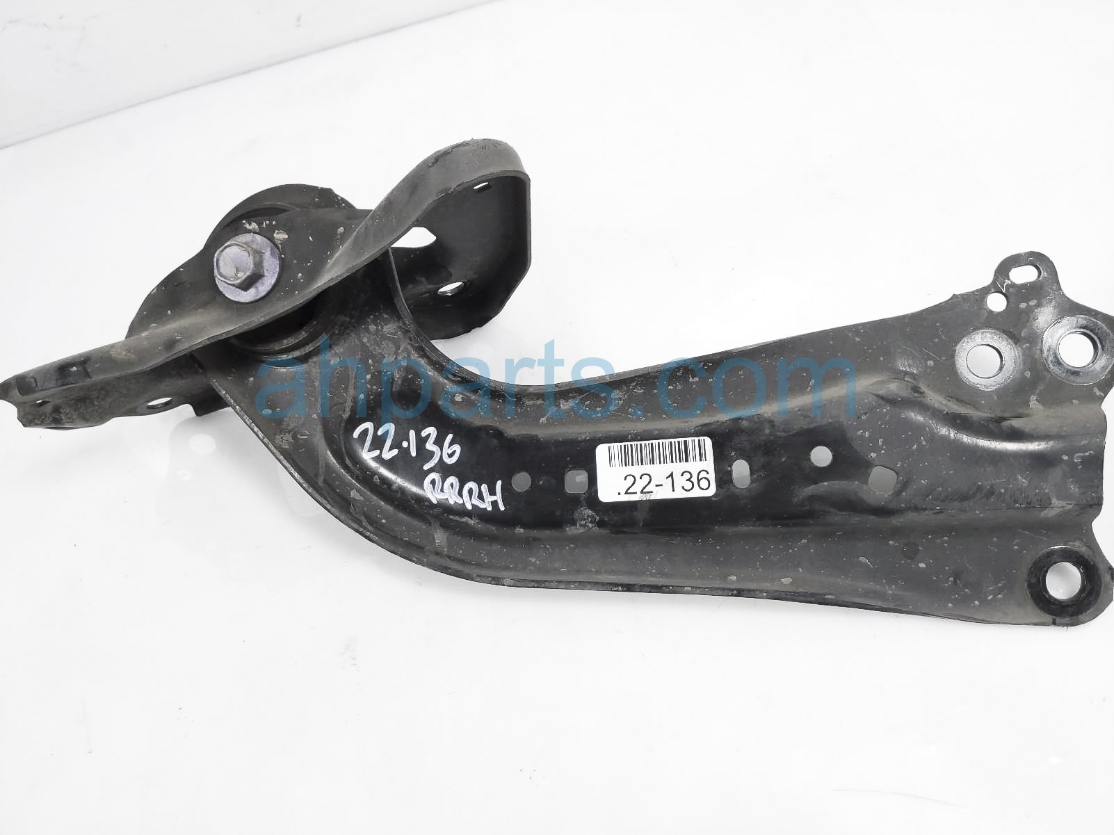 Sold 2019 Toyota C-HR Lower Rear Passenger Trailing Control Arm 48760 ...