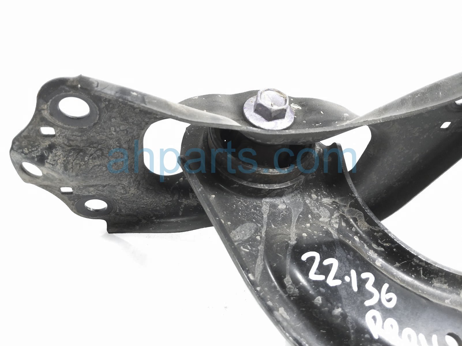 Sold 2019 Toyota C-HR Lower Rear Passenger Trailing Control Arm 48760 ...