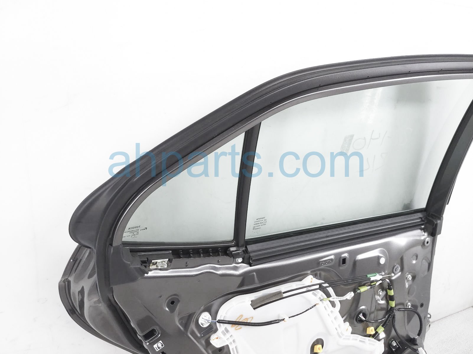 Sold 2019 Toyota Camry Rear Driver Door - Grey - No Inside Trim 67004 ...