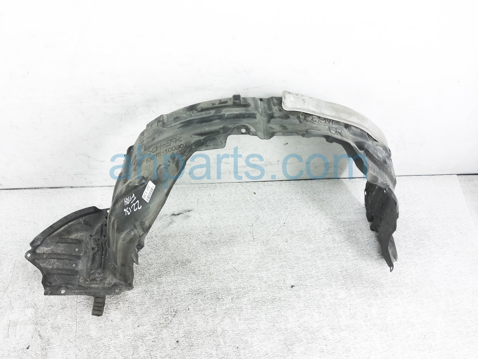 2019 Toyota C-HR Front Passenger Inner Fender Liner 53875-10080,