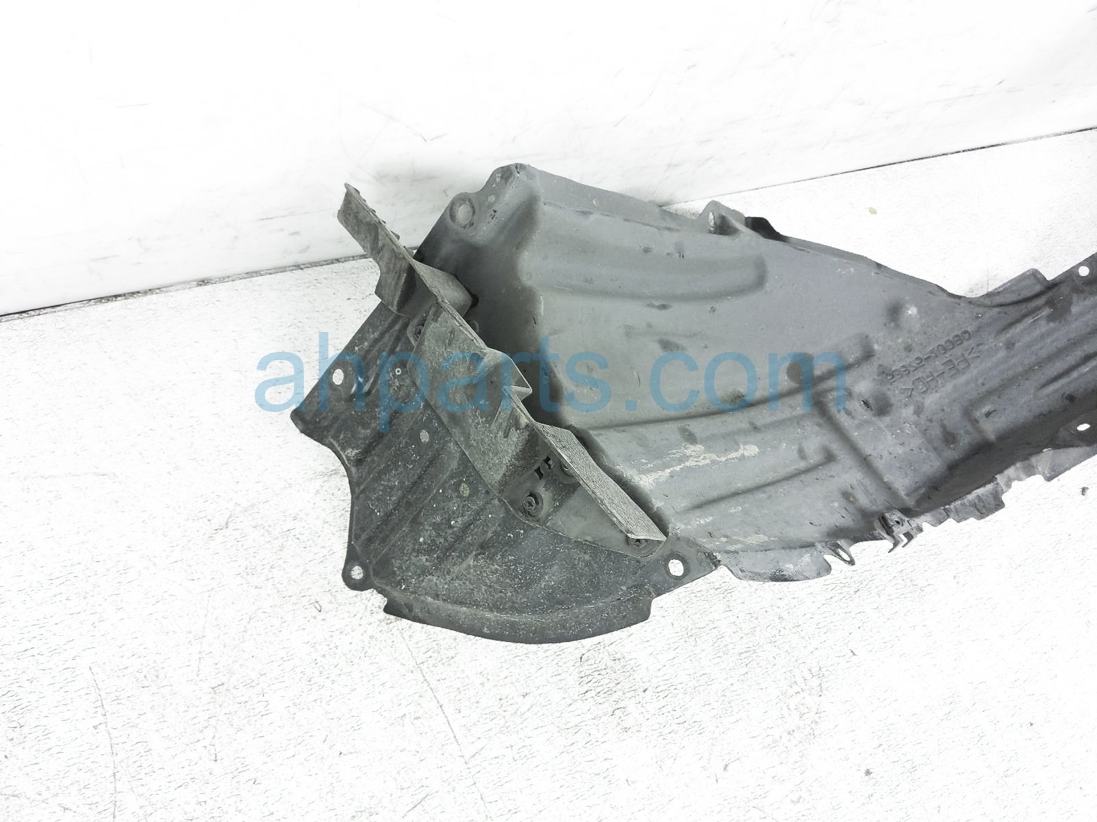 2019 Toyota C-HR Front Passenger Inner Fender Liner 53875-10080,