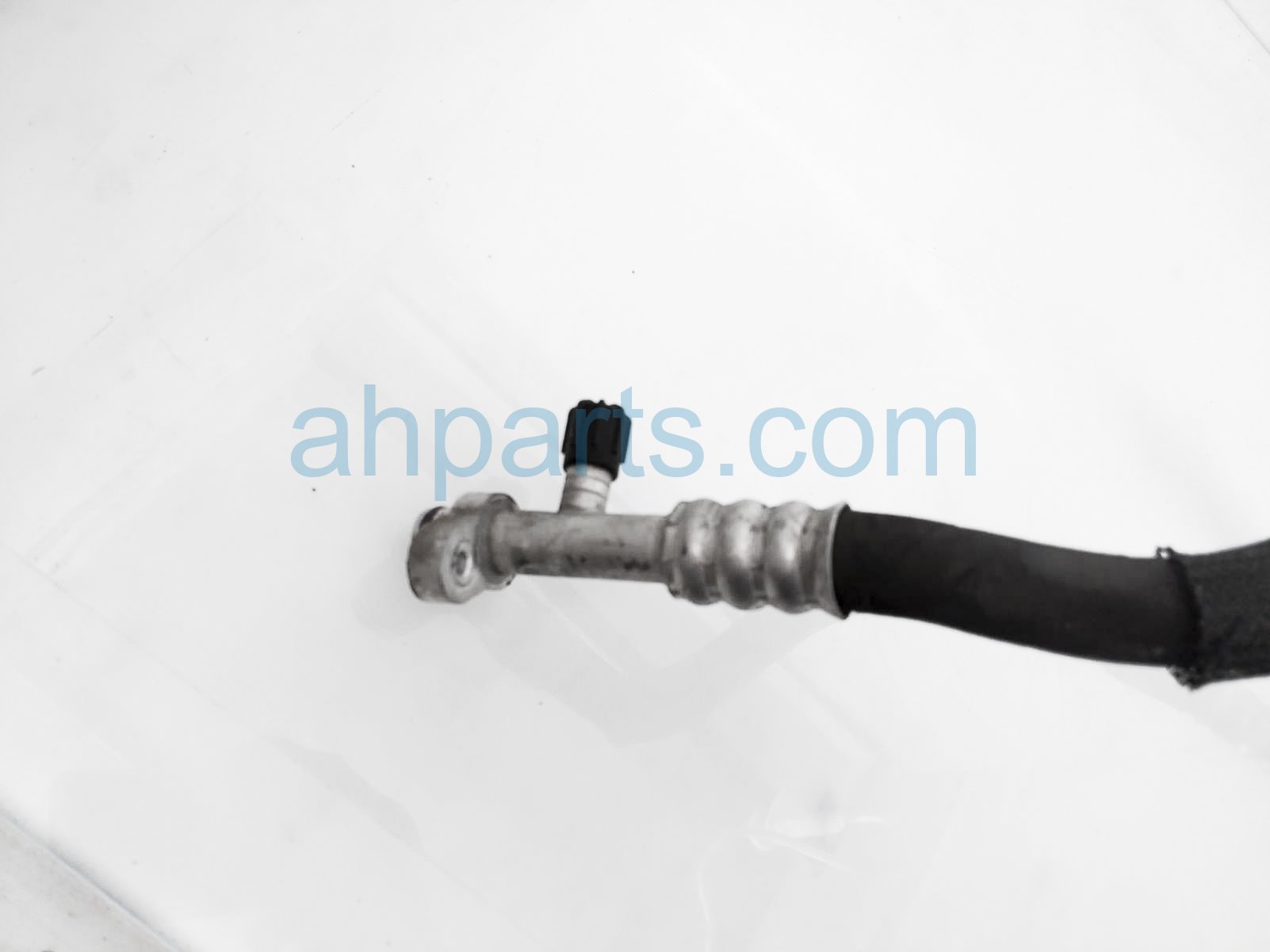 Sold 2012 Mercedes E350 Ac Pipe Line A/c Suction Hose - 3.5l 204-830-64-15,