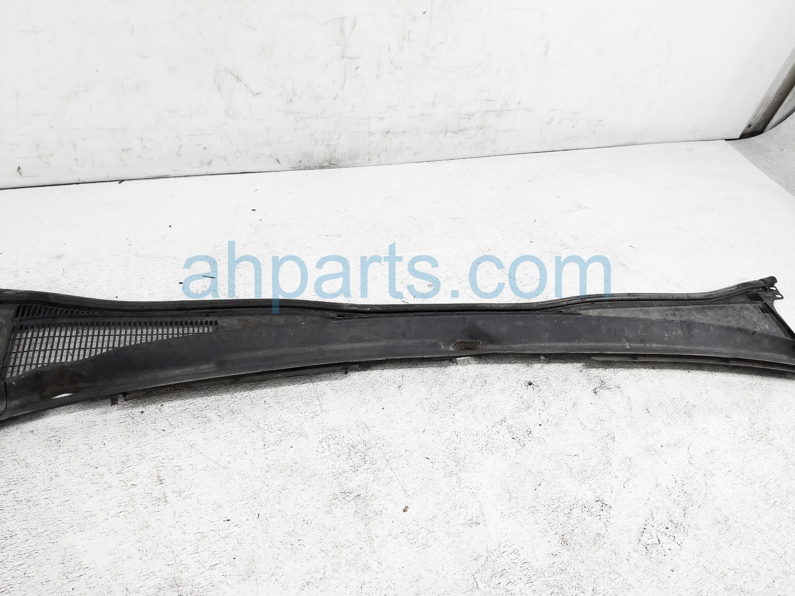 Sold 2008 Toyota Tacoma Windshield Cover Plastic Cowl 55708-04064,