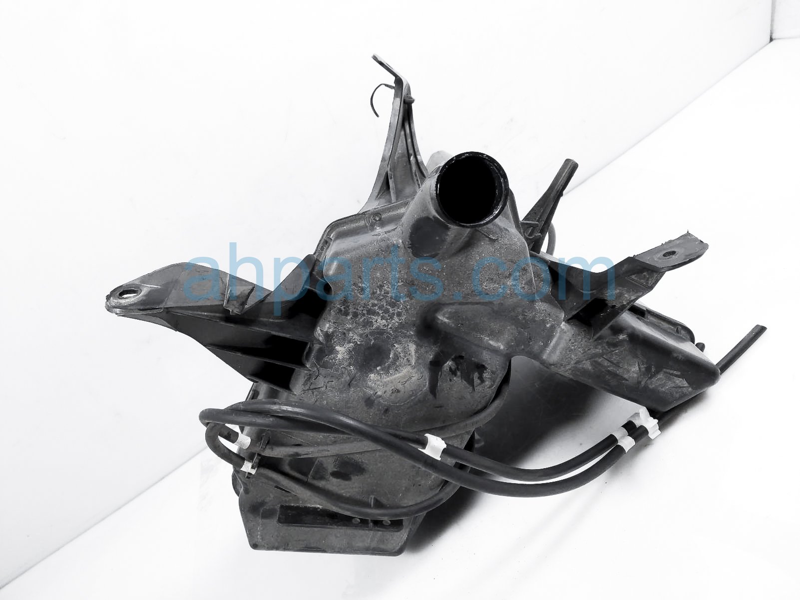 Sold 2018 Infiniti Qx60 Washer Reservoir Tank 28910-3JA0B,