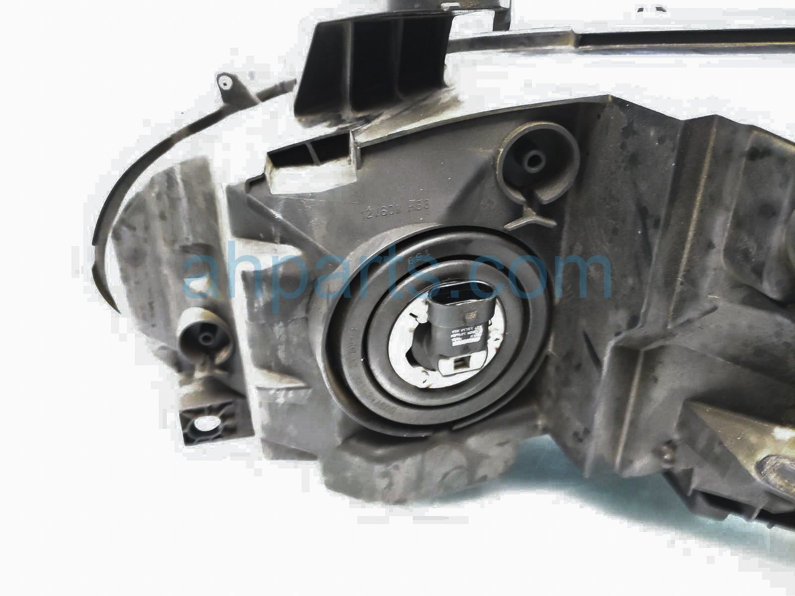 Sold 2019 Honda Accord Headlight Passenger Headlamp / Light 33100-TVA-A01,