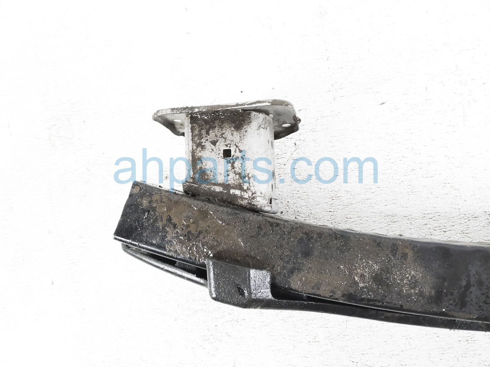 Sold 2015 Honda Civic Beam Rear Bumper Reinforcement Bar 71570-TR3-A50,