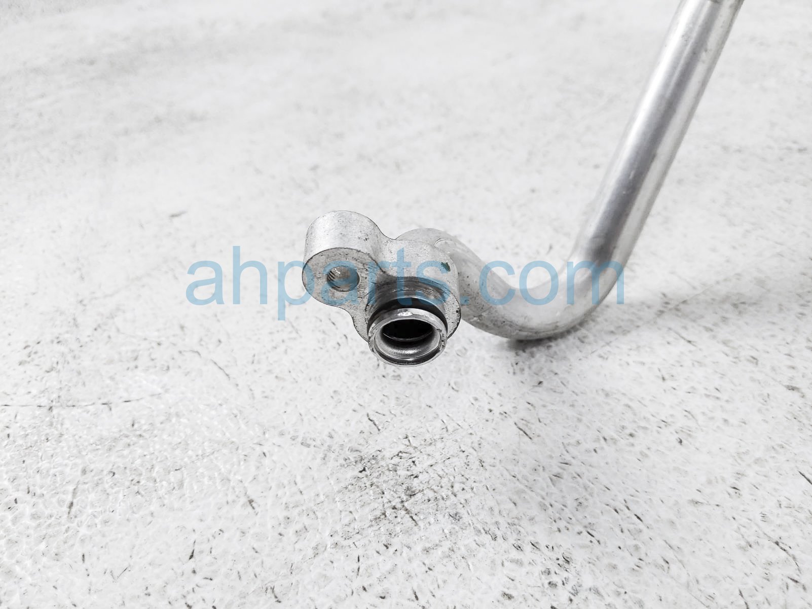 2020 Toyota Corolla Ac Line A/c Suction Pipe & Hose - 1.8l Sdn 88704-02C90