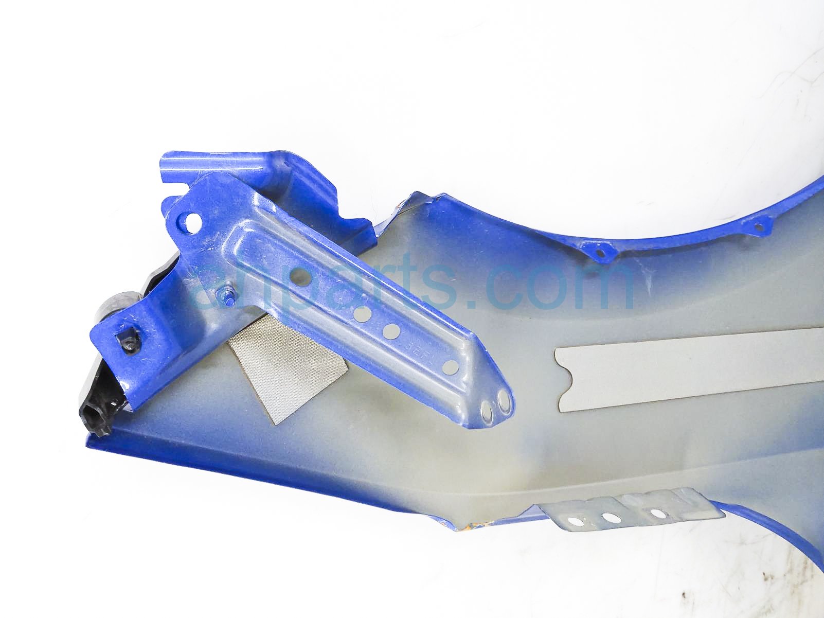 Sold 2020 Nissan Versa Front Driver Fender - Blue F3101-5EFMA,