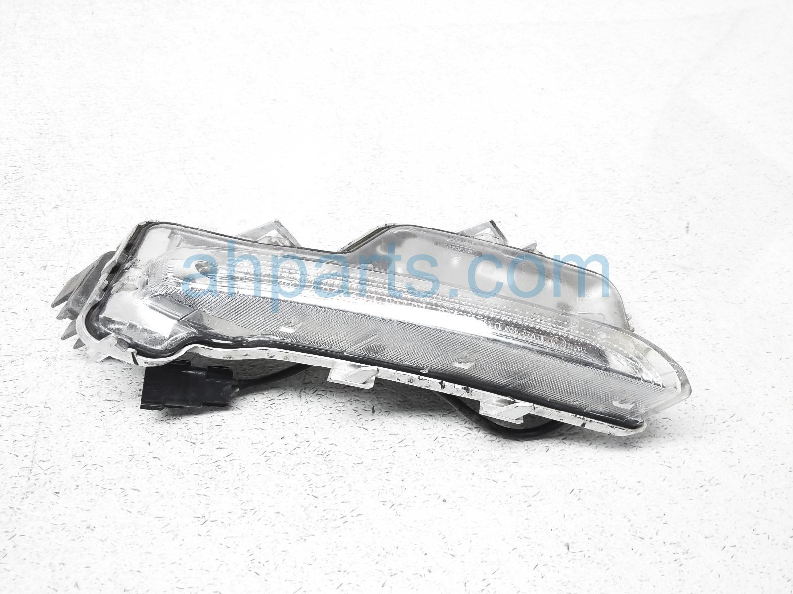 Sold 2014 Volvo S60 Passenger Daytime Running Lamp 31420396,