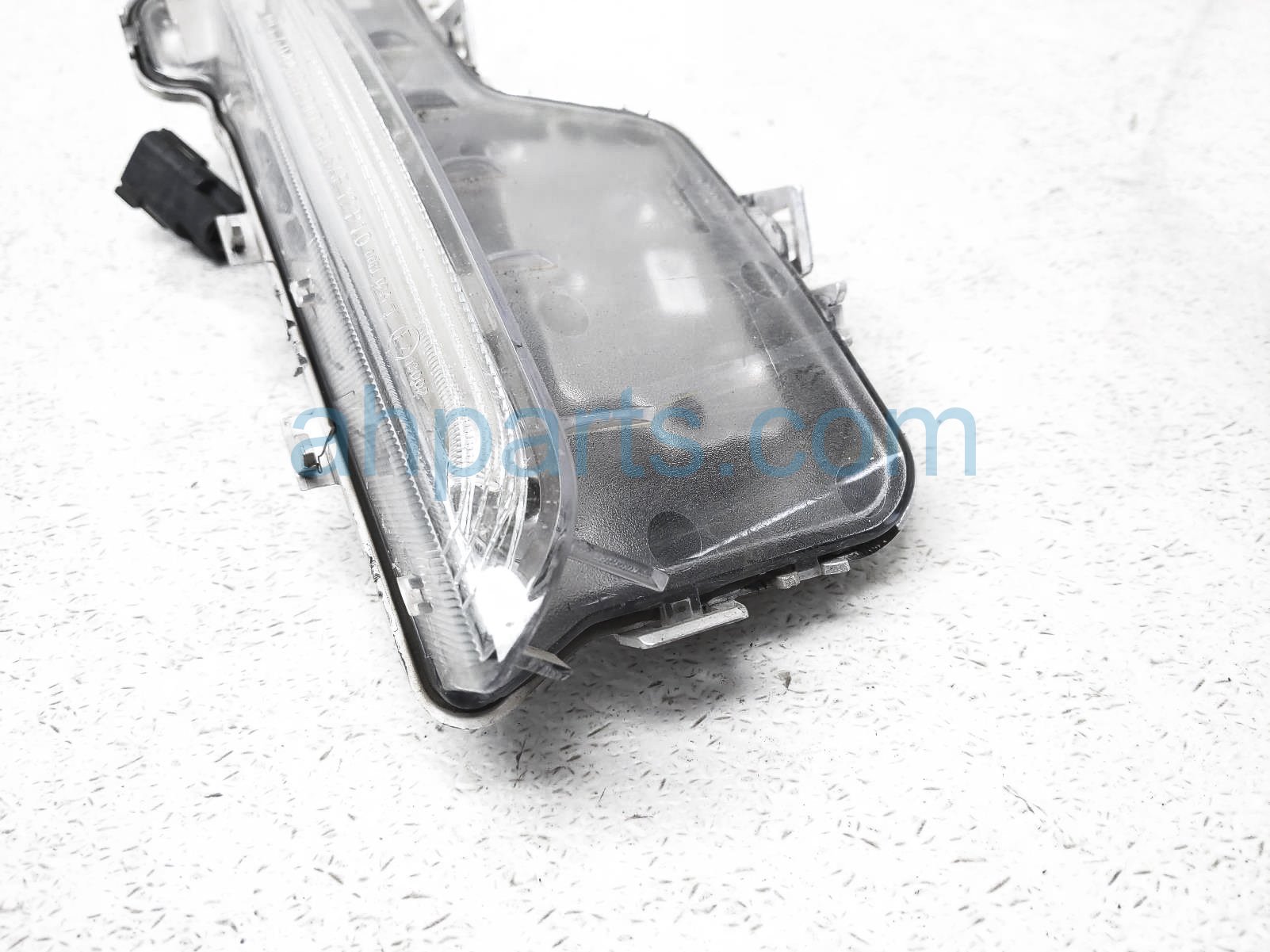 Sold 2014 Volvo S60 Passenger Daytime Running Lamp 31420396,