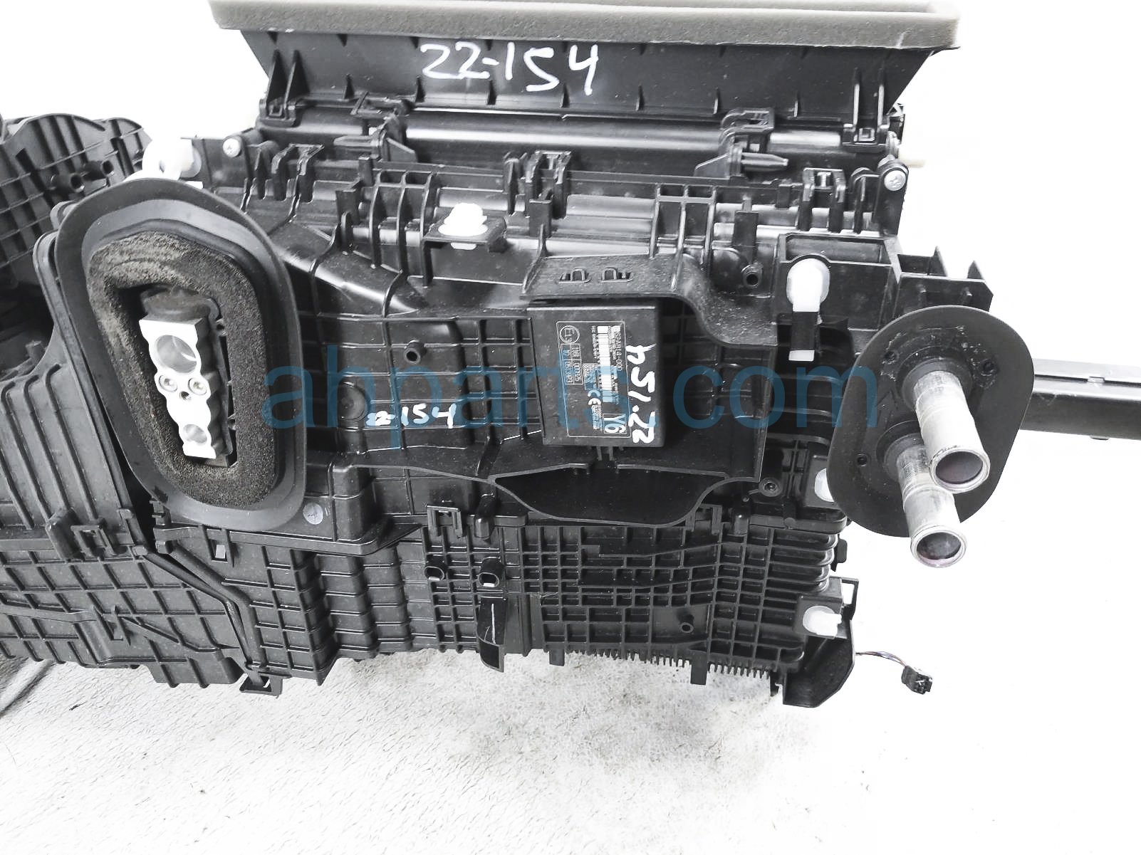 Sold 2019 Toyota Camry A/c Heater Core W/ Blower Assy 87010-06B11,