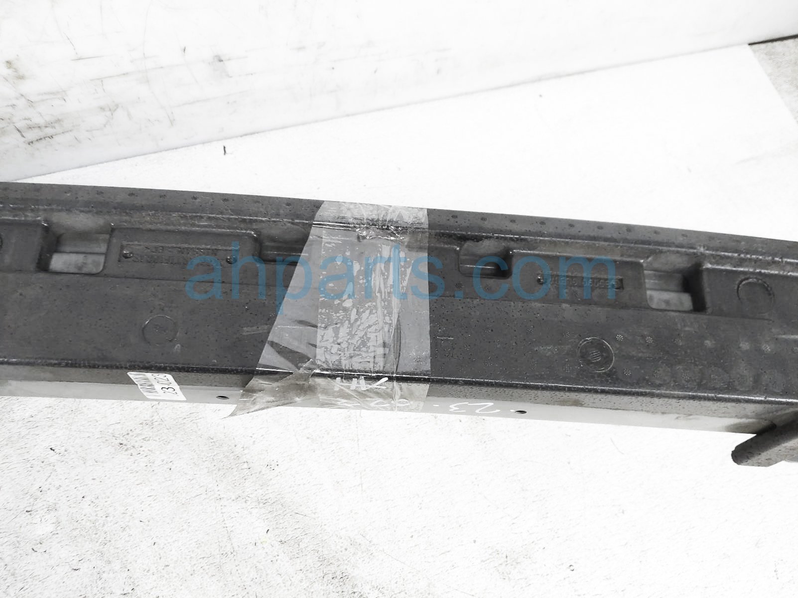 Sold 2020 Nissan Sentra Beam Rear Bumper Reinforcement Bar H5030-6LBMA,