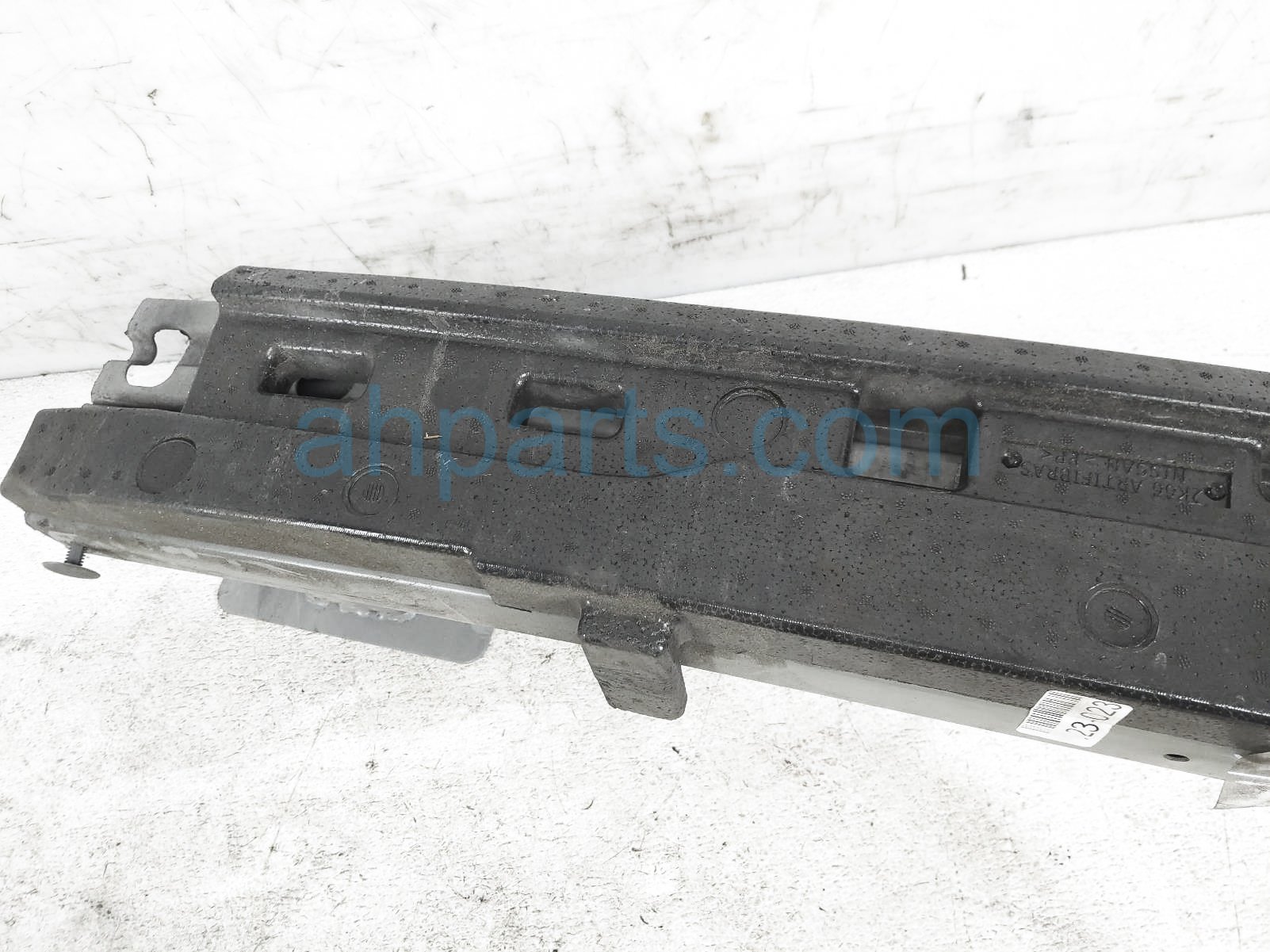 Sold 2020 Nissan Sentra Beam Rear Bumper Reinforcement Bar H5030-6LBMA,