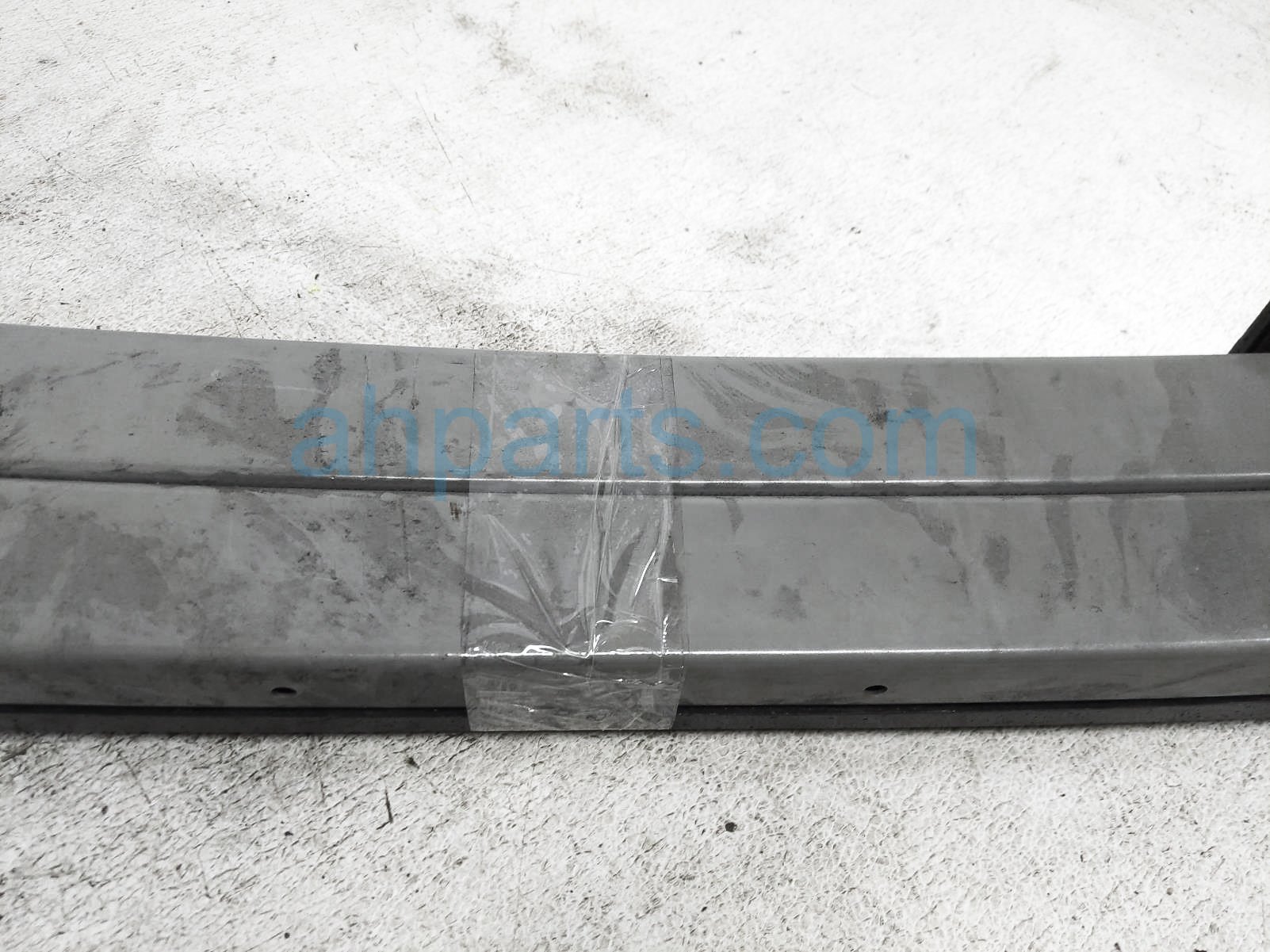 Sold 2020 Nissan Sentra Beam Rear Bumper Reinforcement Bar H5030-6LBMA,