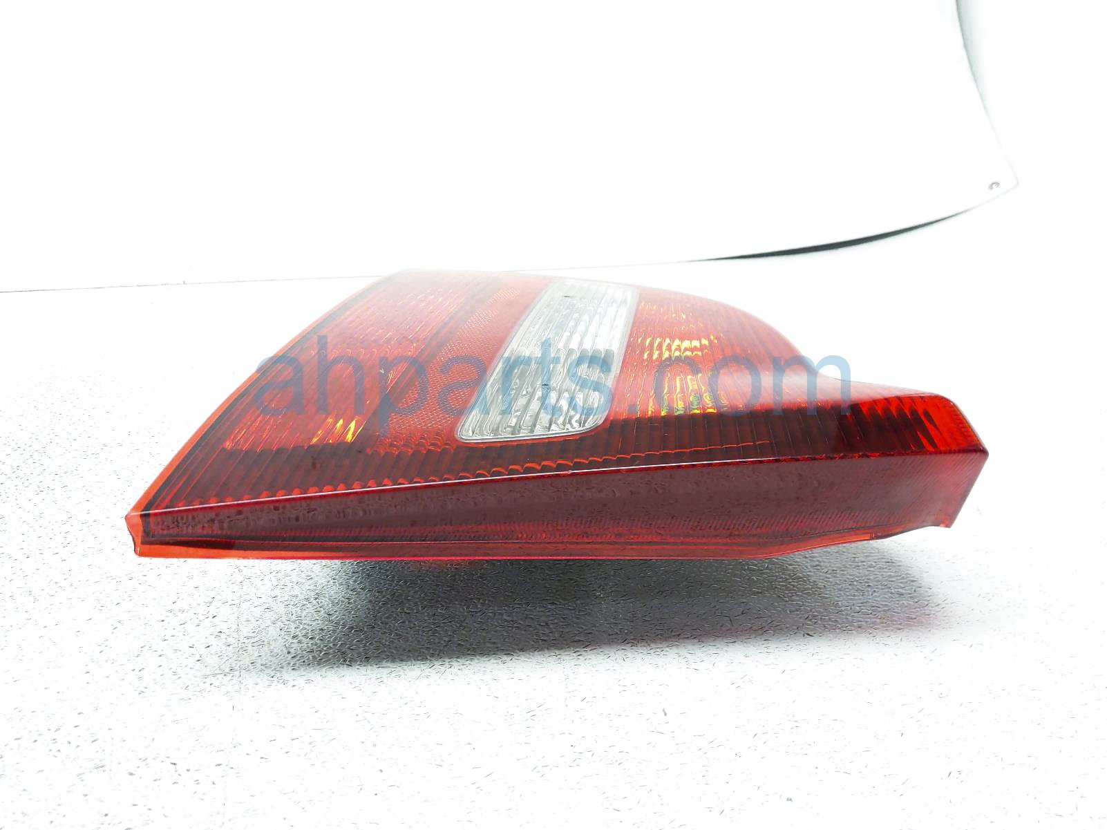 Sold 2001 Volvo S80 Rear Driver Tail Lamp / Light (on Body) 8643511