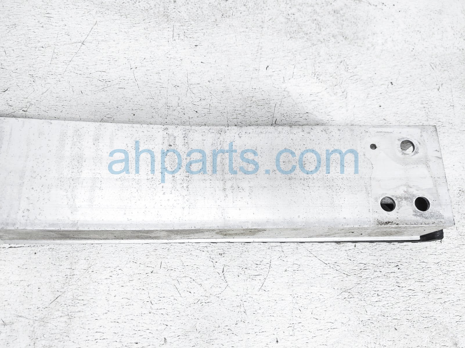 Sold 2019 Toyota Camry Beam Rear Bumper Reinforcement Bar 52615-06190,