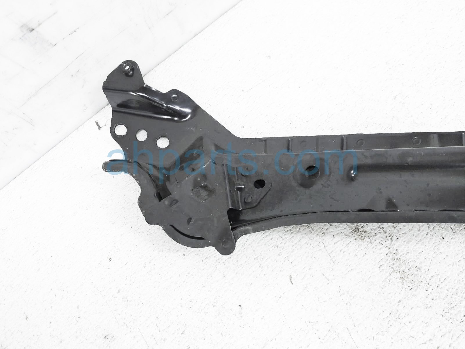 Sold 2020 Nissan Sentra Core Radiator Support Upper Tie Bar- 2.0l F2511 ...