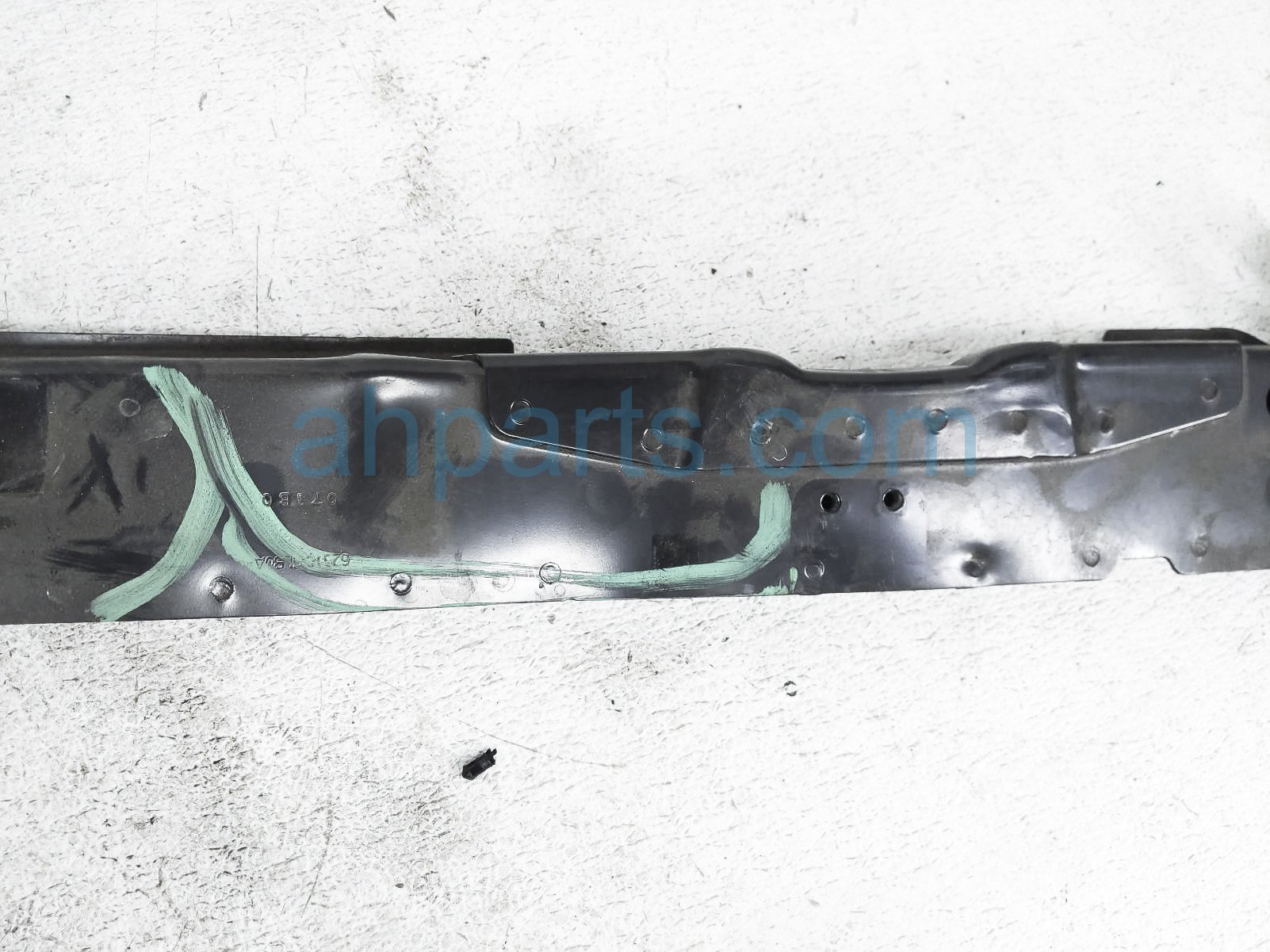 Sold 2020 Nissan Sentra Core Radiator Support Upper Tie Bar- 2.0l F2511 ...