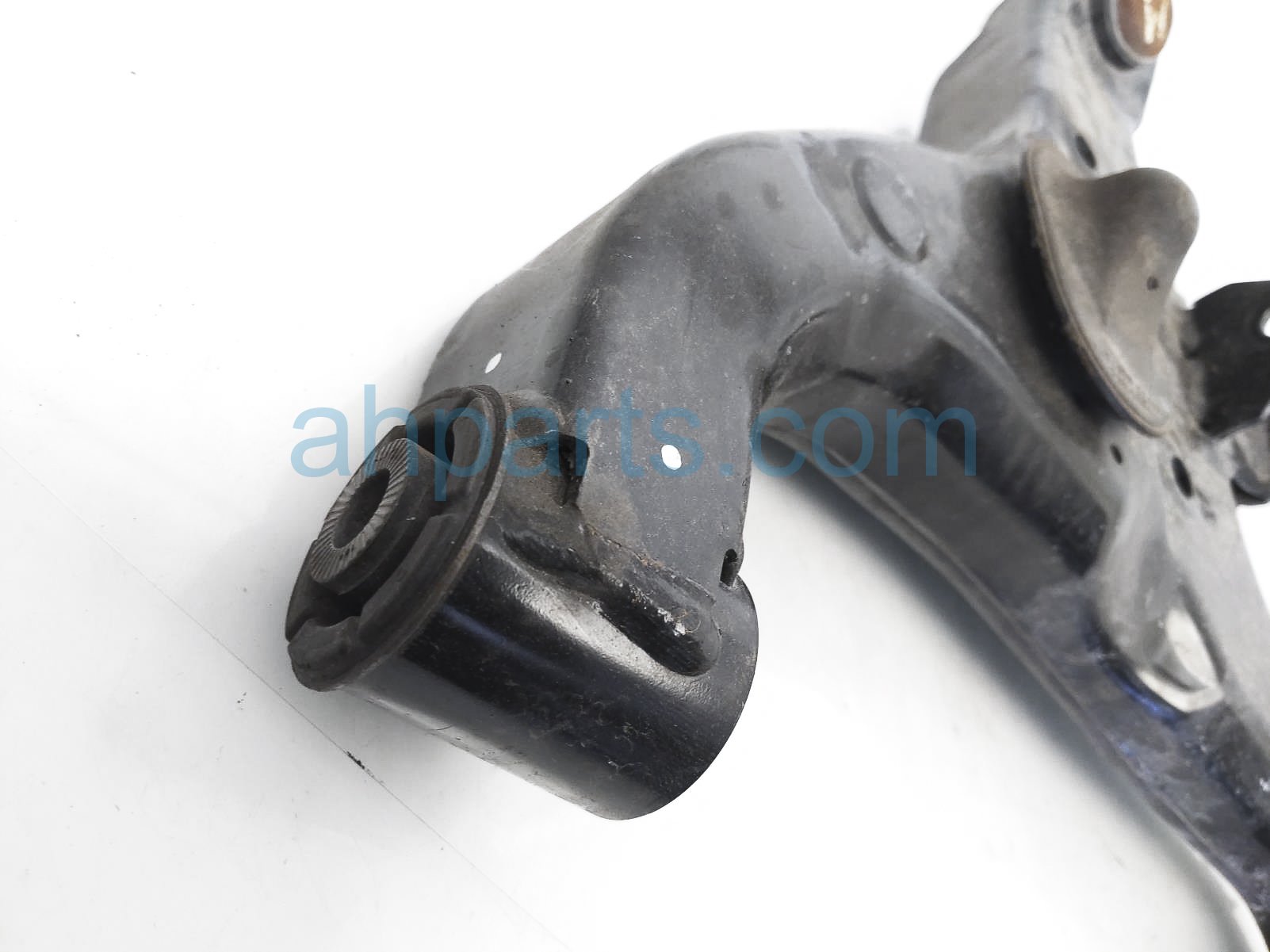 Sold 2021 Nissan Titan Front Driver Lower Control Arm 54501-EZ00B,