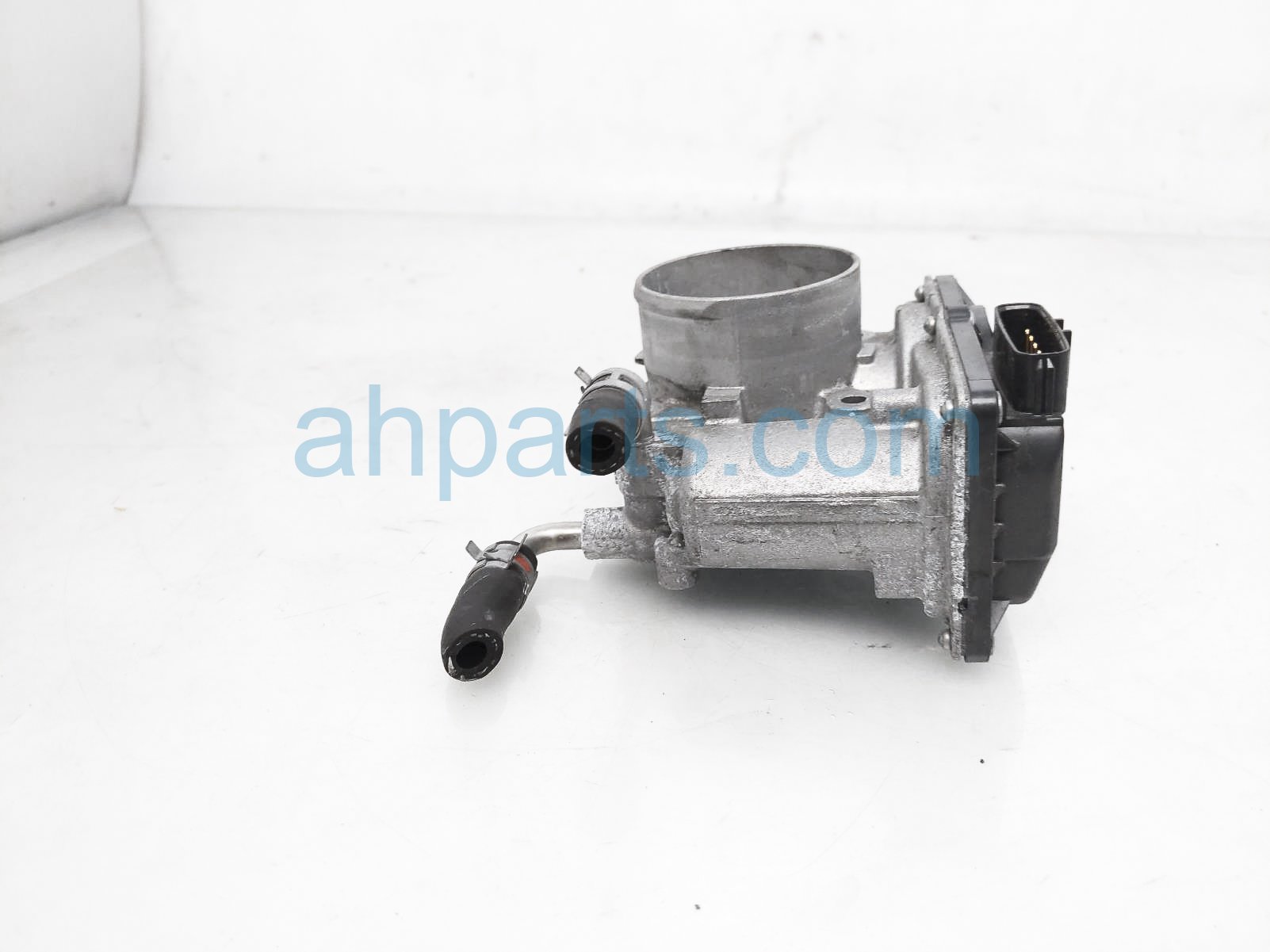 Sold 2020 Toyota Corolla Throttle Body 22030-0T130,