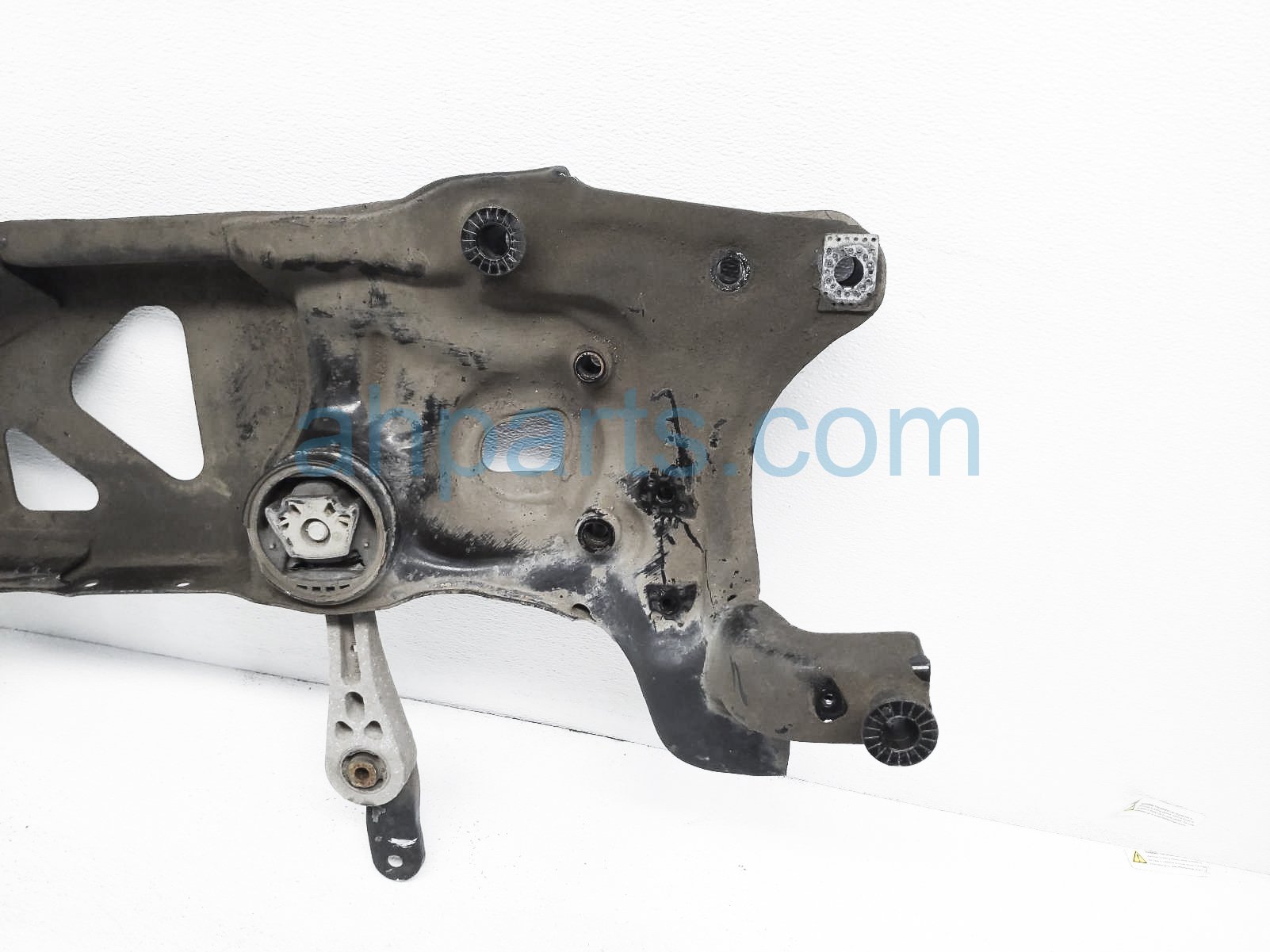 Sold 2015 Volkswagen Jetta Crossmember Front Sub Frame / Cradle 5C0-199 ...