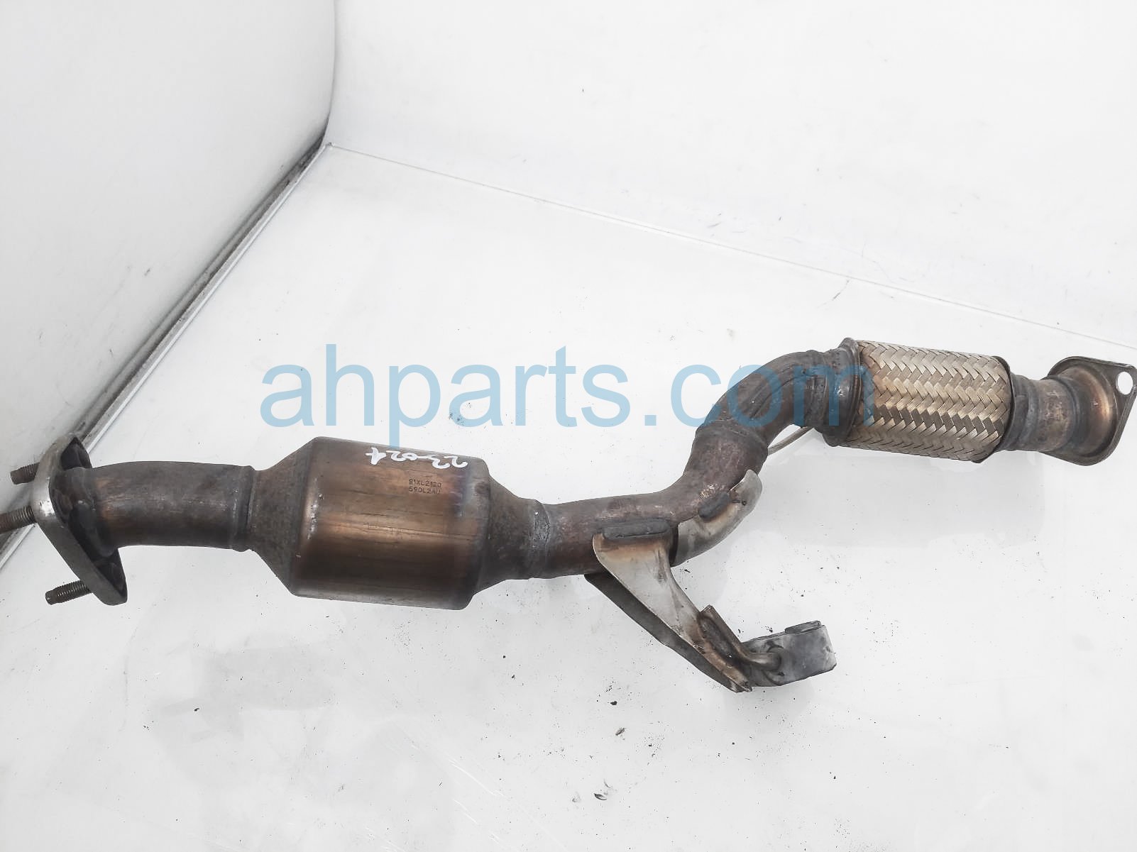 Sold 2019 Honda Insight Catalytic Exhaust Converter W/ Sensor 18160-6L2 ...