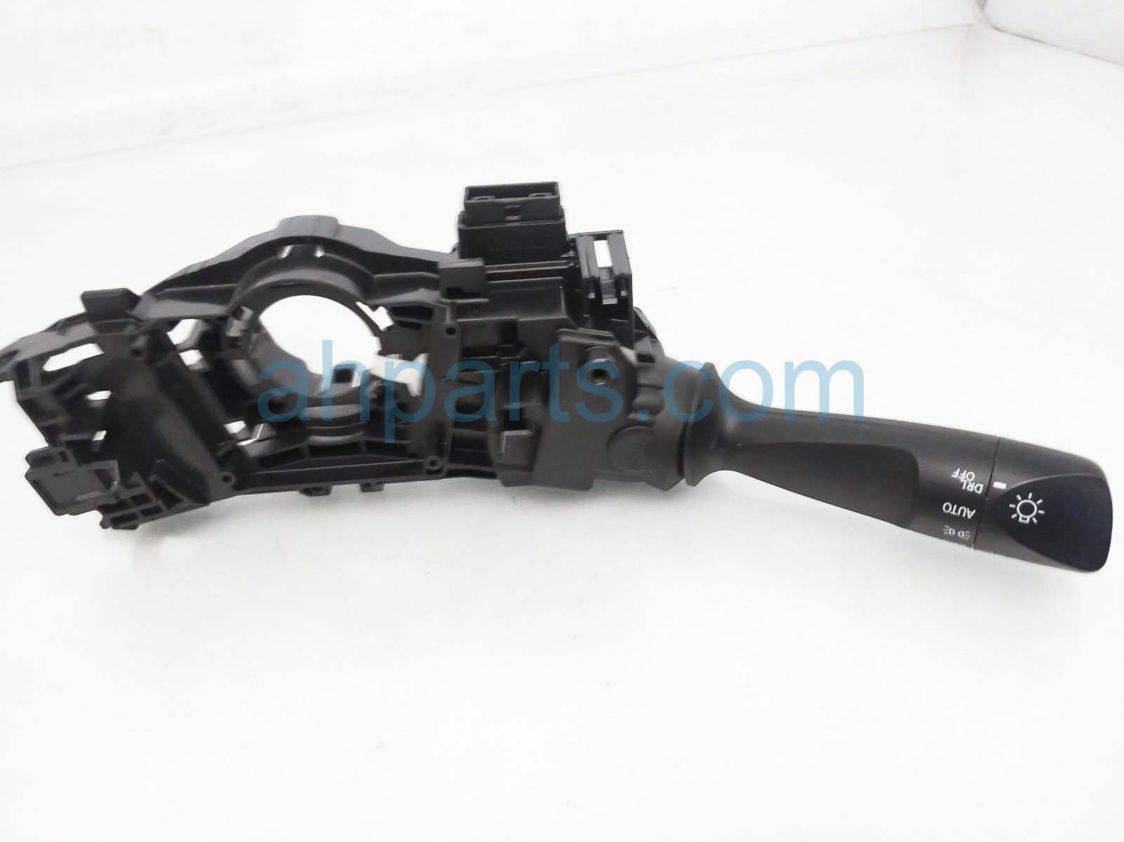 Sold 2016 Toyota Camry Combo Headlamp / Signal Column Switch 84140-06510,