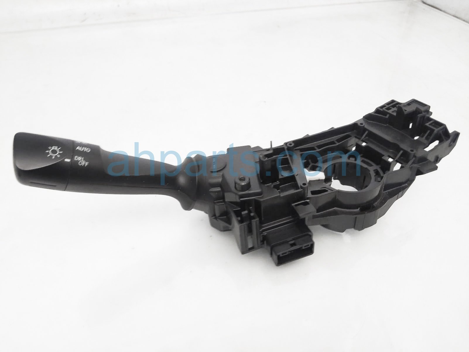 Sold 2016 Toyota Camry Combo Headlamp / Signal Column Switch 84140-06510,