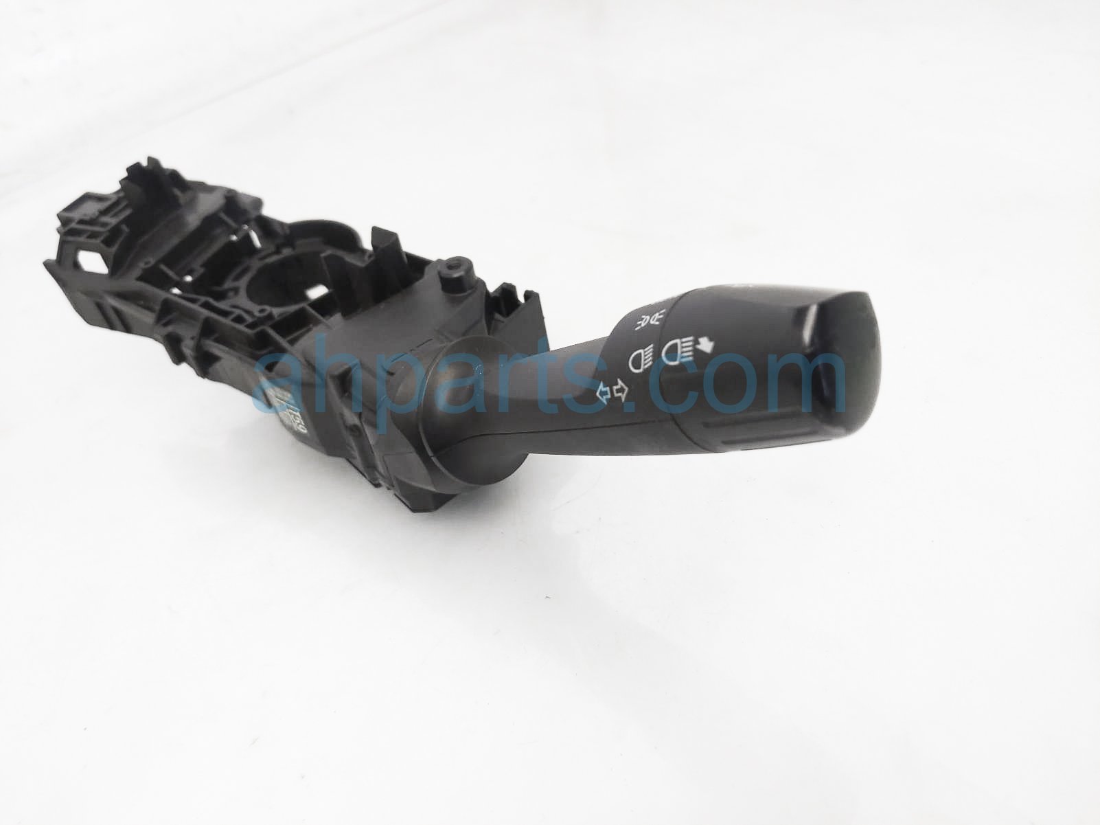 Sold 2016 Toyota Camry Combo Headlamp / Signal Column Switch 84140-06510,